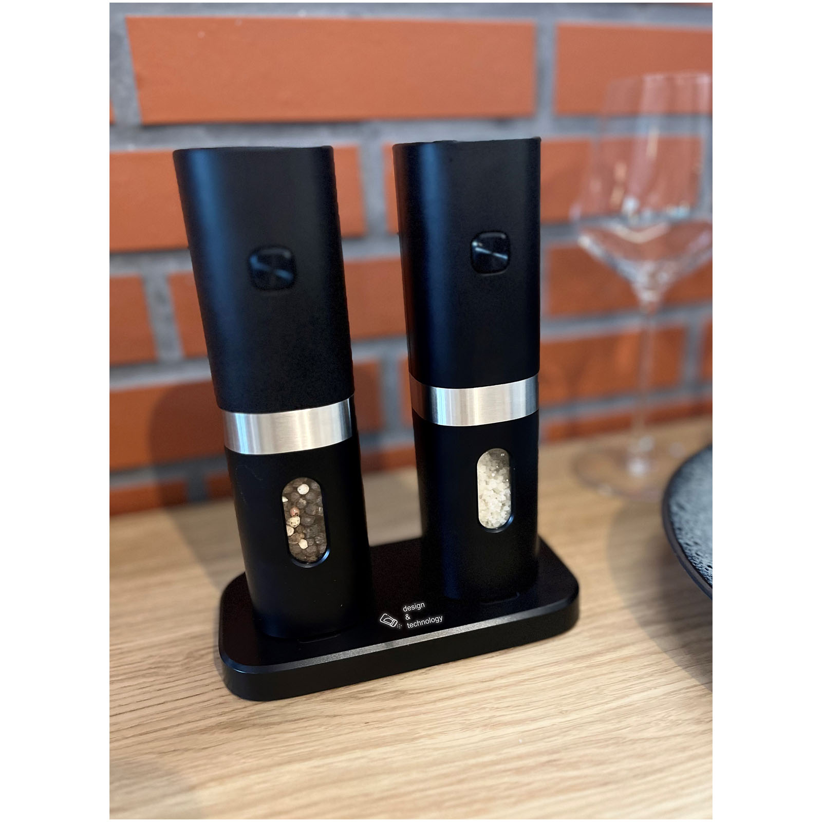 Set macina sale e pepe elettrico SCX.design K02